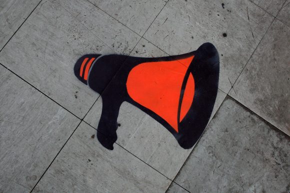 Speaking at a rally? Here’s how to make it count. - Rob Cottingham