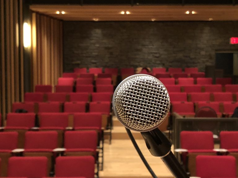 Public speaking photos, free to use - Rob Cottingham