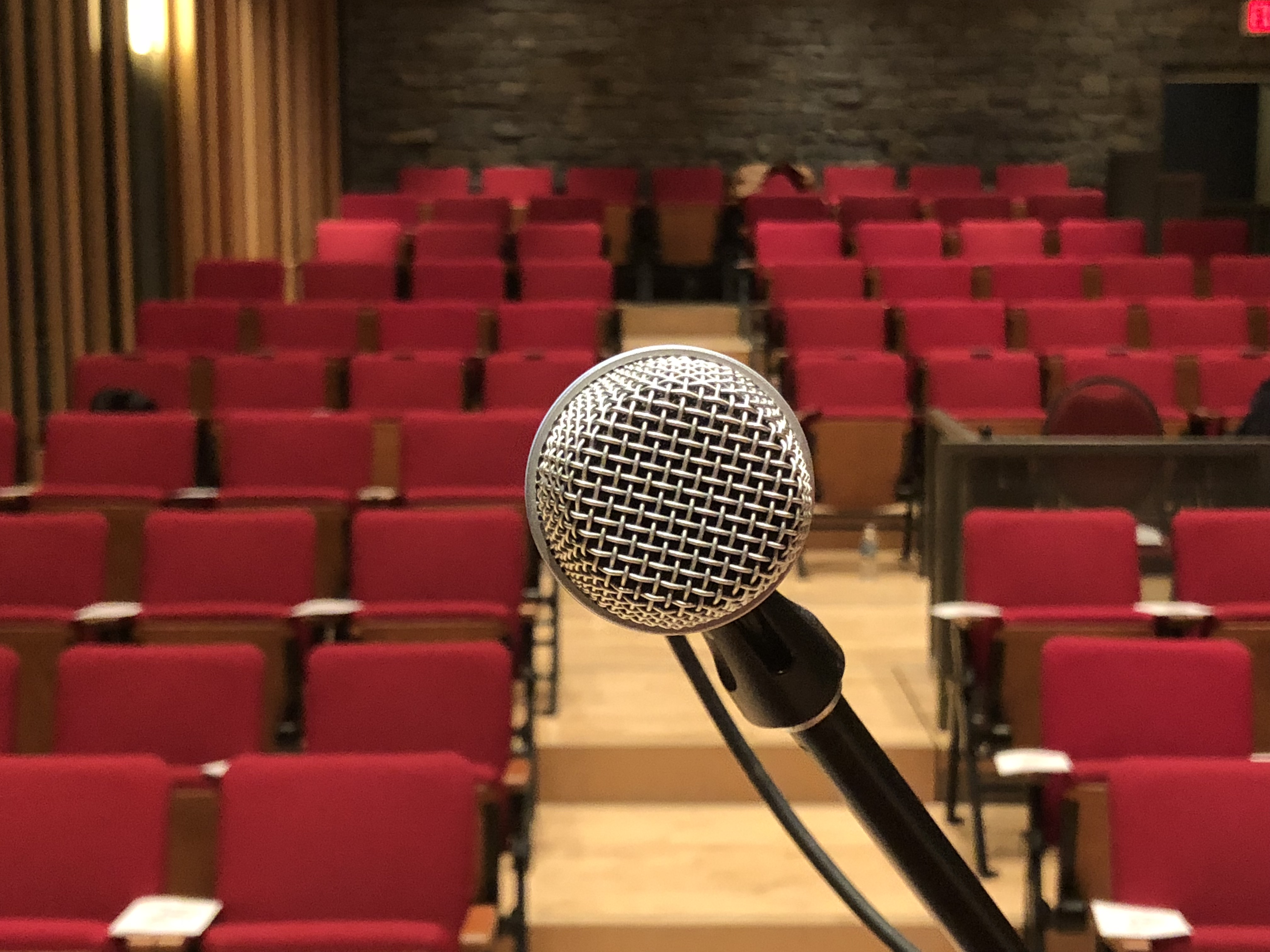 Public speaking photos, free to use - Rob Cottingham